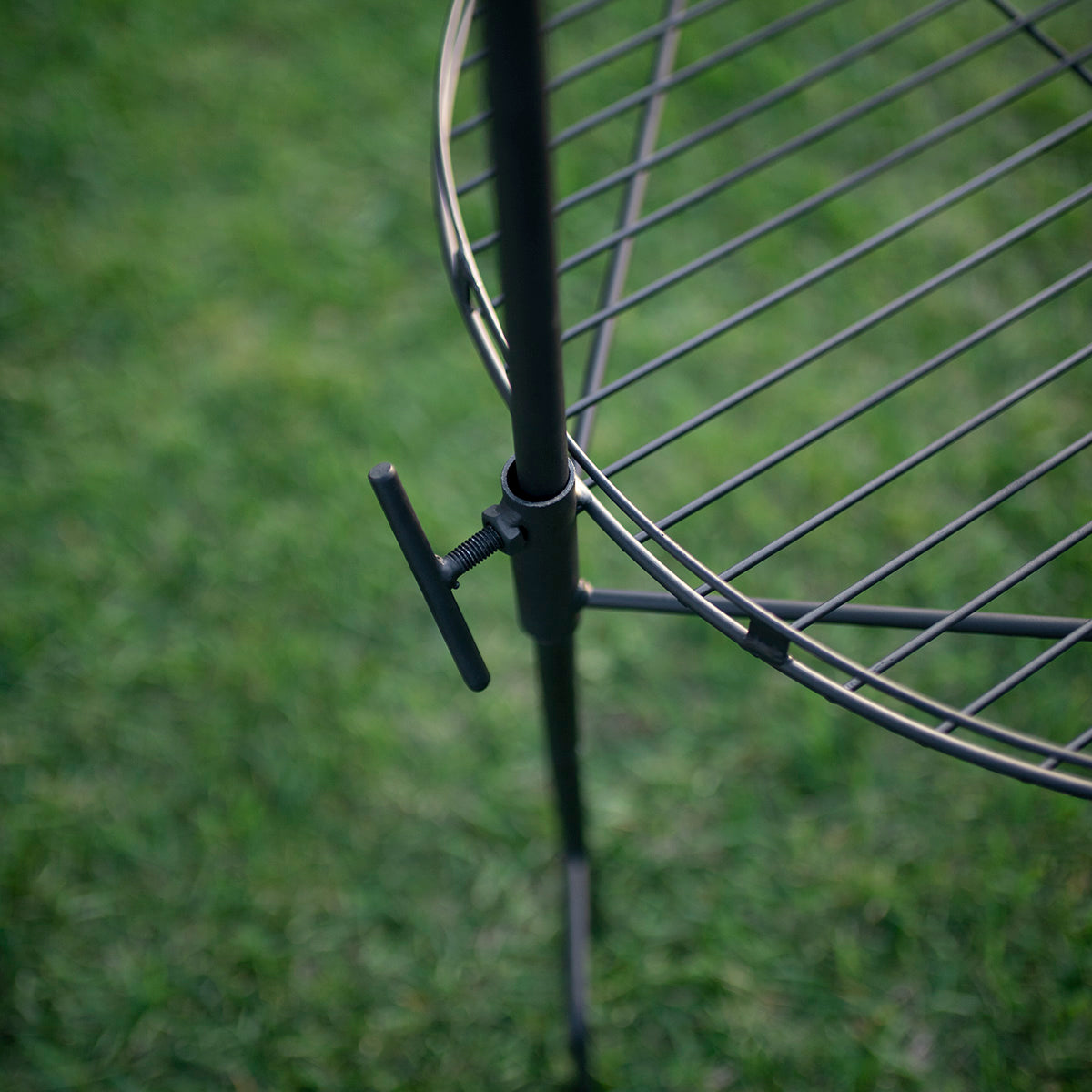 24 in. Swing Away Grill – Blue Sky Outdoor Living